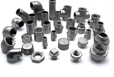 China Stainless Steel 304/316 NPT/BSP Thread Reducing Socket 1/2×3/8 Inch with Ra 1.6-12.5 Surface Finish for sale