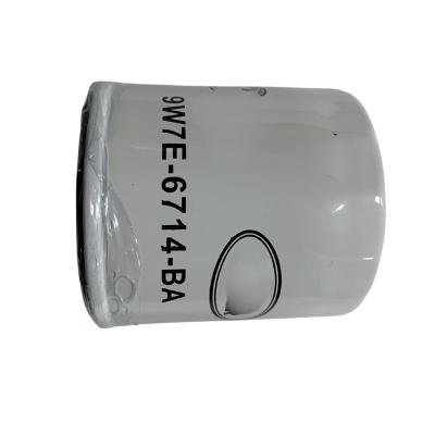 China LR096524 LR025306 C2Z21964 C2Z32125 Demillon Auto Parts Engine System Engine Oil Filter for Land Rover for sale