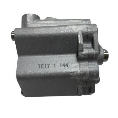 China LR057189 LR053311 LR032160 Demillon Auto Parts Engine Oil Pump for Land Rover Freelander 2 Land Rover Evoque 2012 for sale