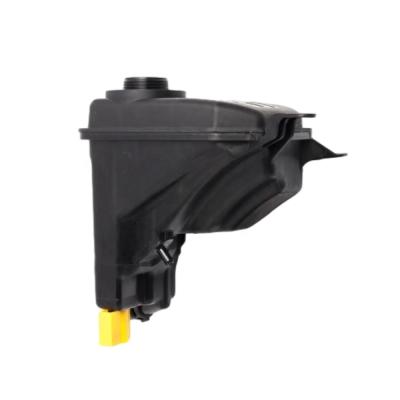 China 17137567462 Demillon Auto Parts Cooling System Engine Coolant Expansion Tank Reservoir for BMW E90 E91 E92 E93 E87 E88 E81 E82 for sale