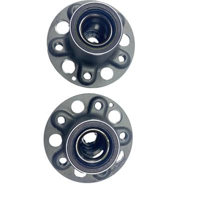 China 2043300625  Auto Parts Front Wheel Hub Bearing for Mercedes Benz W204  C180 C200 C260 C300 C350 C43 C63 for sale