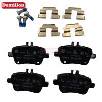 China 0074209520 0004200705 Demillon Auto Parts Braking System Rear Brake Pad Set for Mercedes Benz W176 W246 X117 X156 R172 for sale