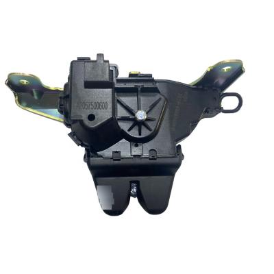 China 2057500600 Demillon Auto Parts Tailgate Lock Hood Trunk Latch Door Lock Acutuator for Mercedes-Benz X117W212 W205 E300 E350 C200 for sale