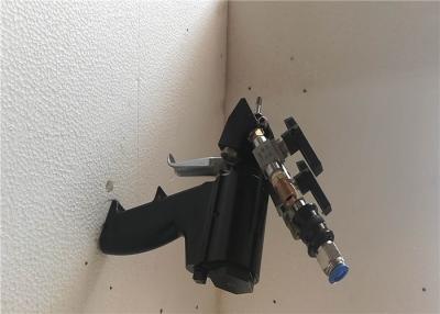 China Pneumatic Wrench Commercial Polyurethane Foam Spray Gun 2-9kg/Min for sale