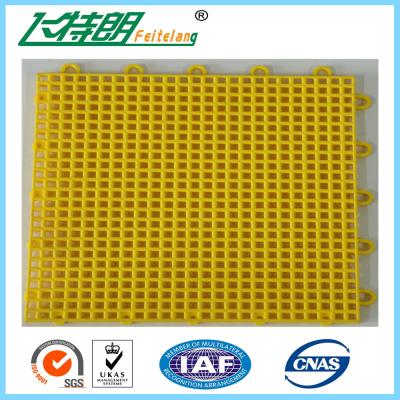 China Customized PP Interlocking Playground Flooring 250x250x12.7mm for Kindergarten Outdoor Play Fields for sale