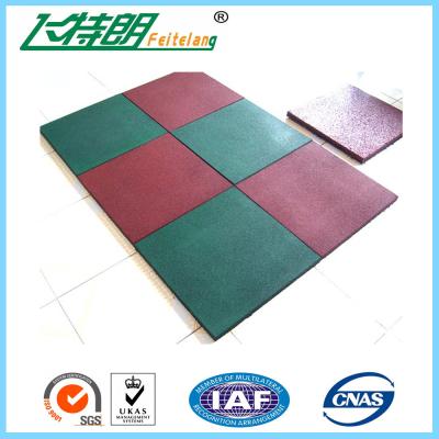 China Recycled Rubber Playground Tiles 50x50x2.5 cm Outdoor Kindergarten Flooring for sale