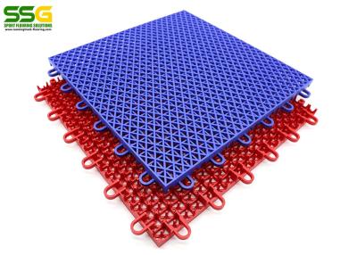 China Recyclable PP Interlocking Basketball Flooring Tiles 3500N Rolling Load Outdoor Sports Court for sale