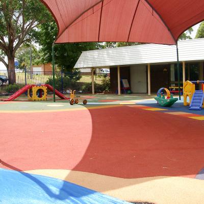 China Stadiums Schools SGS Colored Rubber Granules Flooring for sale