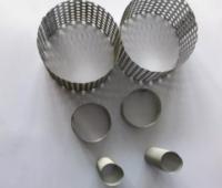 China Round Hole 1mm Thick Wire Mesh Water Filter , Stainless Steel Filter Element for sale
