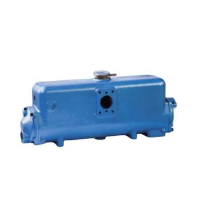 China Truck Engine Water Cooler Heat Exchanger CH400 Marine diesel Oil Cooler for sale