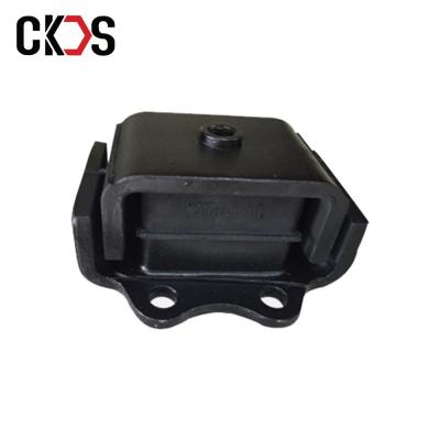 China NISSAN UD 11223-Z500 Engine Mounting Support Bracket Motor Replacement Failure for sale