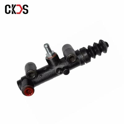 China ME636075 Truck Clutch Parts Clutch Master Cylinder For MITSUBISHI FUSO for sale