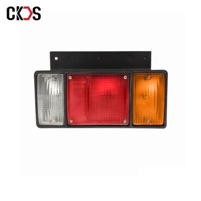 China Wholesale Japanese Body Spare OEM Parts TRUCK TAILLAMP/REAR COMBINATION LAMP RH for ISUZU 700P 8-98002166-0 8980021660 for sale