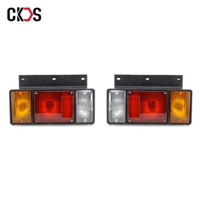 China OEM Japanese TRUCK TAILLAMP/REAR COMBINATION LAMP RH Isuzu Body Parts for ISUZU NHR 1-82230208-0 1822302080 SD-2004 for sale