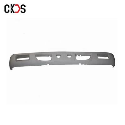 China TRUCK FRONT BUMPER for ISUZU NKR94 100P8-97582423-0  8970978520  8975824230 Japanese Body Spare OEM Parts Made  in China for sale