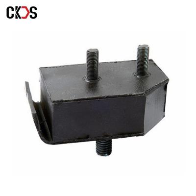 China Japanese Truck Replacement Kit Engine Mounting Cushion Foot Rubber for ISUZU 4HK1 700P NPR  8-94379470-0 8943794700 for sale