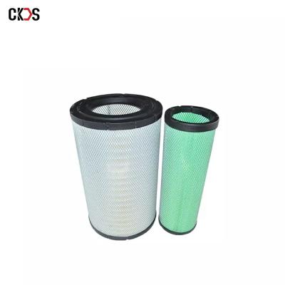 China Hot Sale Japanese Diesel Truck Engine Parts Engine Air Filter for ISUZU GIGA Trucks 1-14215-203-0 1-14215-217-0 for sale