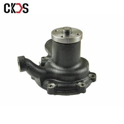China Diesel Truck Spare Parts Water Pump Replacement For MITSUBISHI FN528 Engine for sale