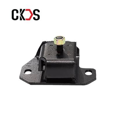 China Isuzu Truck Engine Parts Japanese Truck Spare Parts Engine Mounting 8-97100-677-0 for sale