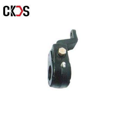 China Factory direct truck spare part manual slack adjuster MC826063 NISSAN UD TRUCK for sale