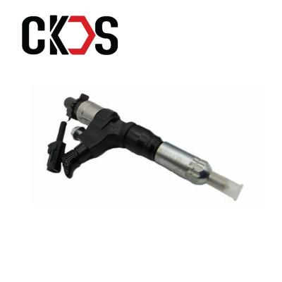 China Engine 6SD1 Diesel Injector Nozzle 1153003473 1-15300347-3 for sale