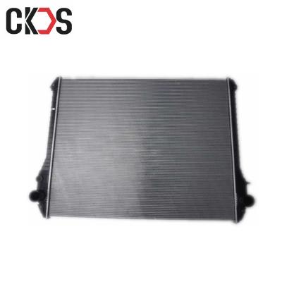 China Iron Aluminum Hino 700 E13C Engine Radiator for sale