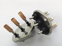China Hermetic EV Connector 20A Panel Mount Glass and Ceramic Insulator 12V-540V for sale