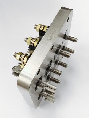 China Sscore Connection Terminal Plate with 5000MΩ Insulation, 30A-300A Current Range, 220V Rating for sale