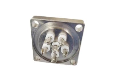 China RoHS Certified 30A Screw Clamp Connection Terminal Board 52x52x44.2mm Copper Nickel Plated for sale