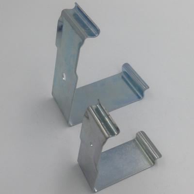China Robust Metal Clips Precision Stamping For Crates Secure Fastening Rust-proof Coating for sale