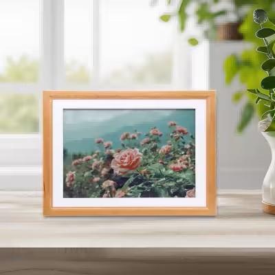 China 13.3 Inch Smart Picture Frame Low Power Digital Picture Frames For Indoor Advertising for sale