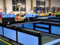China Portable Fiber Laser Cutting Machine for Aluminum Flat Steel Cut Tools 14inch Monitor BM110 VEICHI APEX No Slags Clean  No Slope for sale