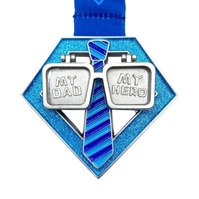 China Custom 10K Running Finisher Medal Father's Day Holiday Award Zinc Alloy 1.5 Inch Ribbon for sale