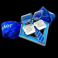China Custom 10K Running Finisher Medal Father's Day Holiday Award Zinc Alloy 1.5 Inch Ribbon for sale