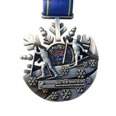 China 3 Inch 76mm Custom Zinc Alloy Winter Skiing Medal Christmas Ski Race Award for sale