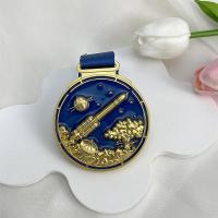China Custom 3D Die Cast Zinc Alloy Marathon Finisher Medal 1.5 Inch Ribbon for sale