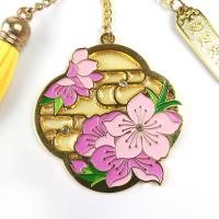 China Custom Soft Enamel Keychain 50mm Antique Gold Stainless Steel Ring Trolley Coin Keyring for sale