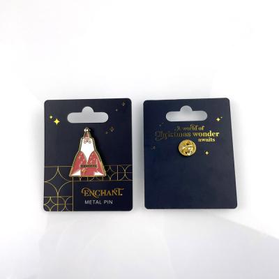 China Custom Santa Metal Pin 25mm Soft Enamel Lapel Pin Gold Plated Holiday Gift for sale