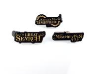 China Custom Soft Enamel Christmas Santa Magic Metallic Pin 25mm Durable Holiday Badge for sale