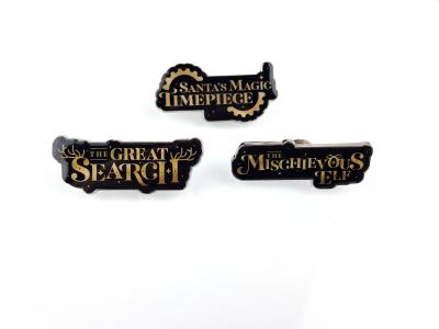 China Custom Soft Enamel Christmas Santa Magic Metallic Pin 25mm Durable Holiday Badge for sale