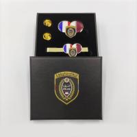 China Custom Tournament Security Force Badge Heart-Shaped Dual Flag Enamel Pin 25mm for sale