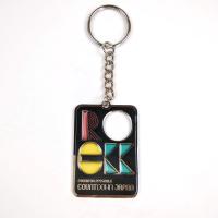 China Custom 25mm Promotional Keychain with Transparent Lacquer Finish 10000 Pieces for sale