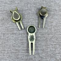 China Antique Gold Soft Enamel Golf Divot Tool with Magnetic Ball Marker 3.5x1.5x0.5in for sale