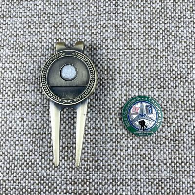 China Upgrade Your Golfing Experience with Golf Tool The Must-Have Tool for Every Golfer for sale