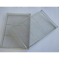 China Stackable Wire Mesh Perforated Baking Tray For Oven Baking Bread for sale