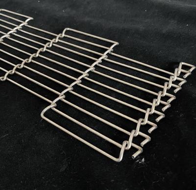 China Light-Duty Flexible Chocolate Enrober Wire Belt Conveyor with Open-Mesh Architecture for French Fries and Snack Frying Systems for sale