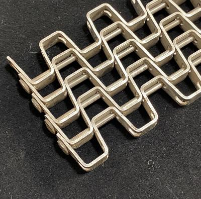 China Heavy Duty Stainless Steel Metal Flat Wire Belting Honeycomb Conveyor Belts for Washing Draining and Drying for sale