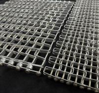 China Customized Stainless Steel 304 Great Wall Conveyor Belt Horseshoe Honeycomb Conveyor Belt  for Washing Draining and Drying for sale