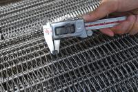 China AISI 304 AISI 316 Food Safe Wire Mesh Belt Stainless Steel Conveyor For Bakery Confectionery Line for sale