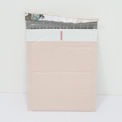 China Shock Absorbing HDPE Plastic Bubble Mailer Moisture Resistant Eco Friendly Bubble Mailer for sale
